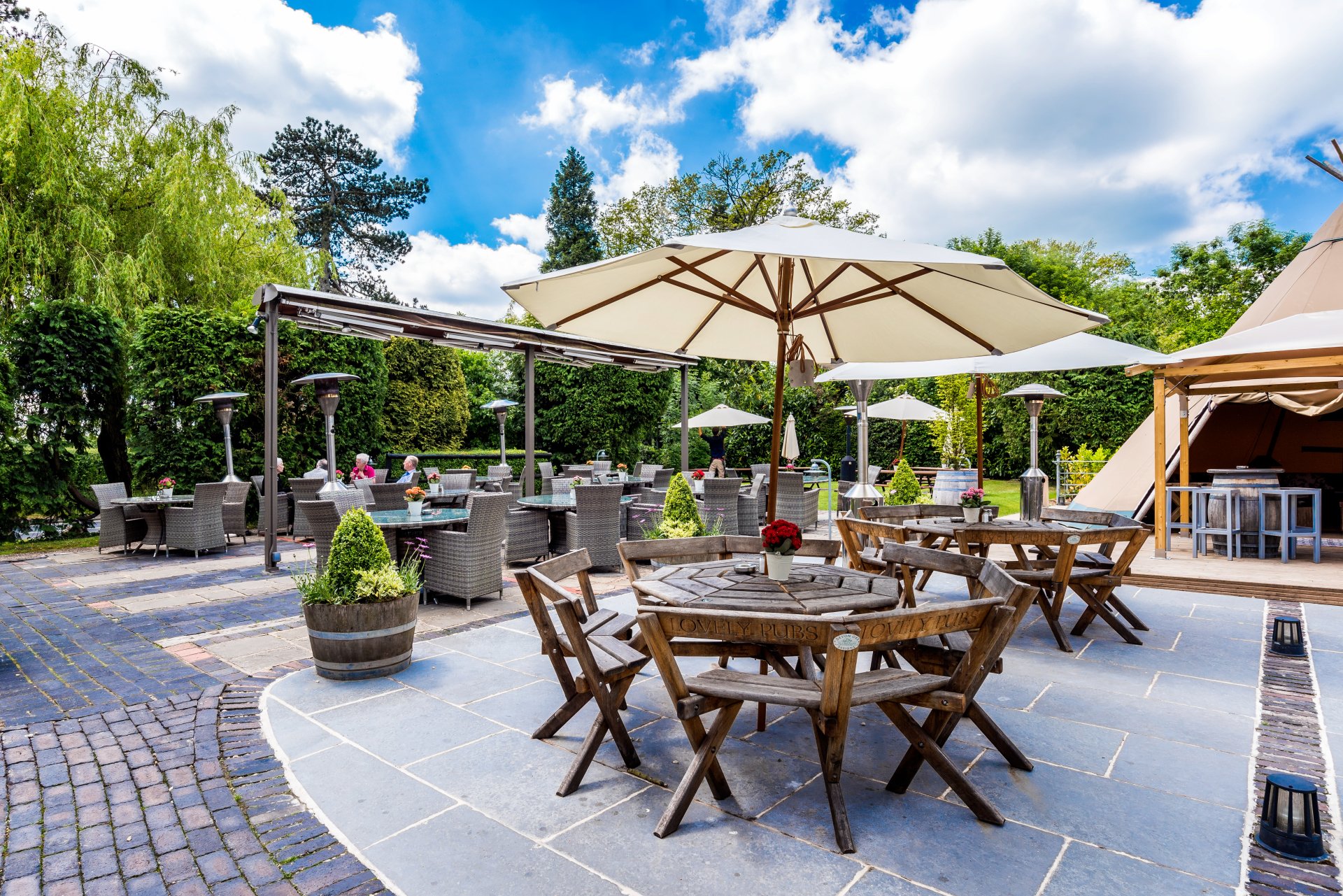 The Boot, Lapworth | Country Pub & Dining Near Solihull
